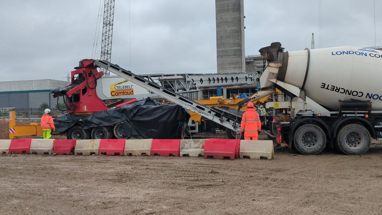 Telebelt® TBS 130 Truck: Concrete Conveyor | Camfaud