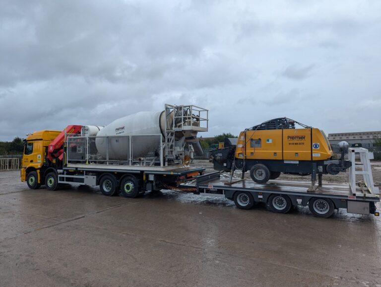 New HIAB and drag delivers Agitator and Concrete Pump to site